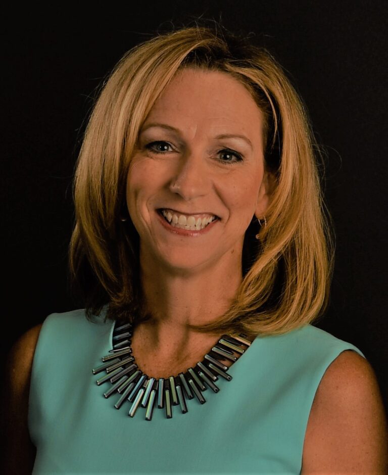 Everything About Beth Mowins: Alan Arrollado Wife - 2025